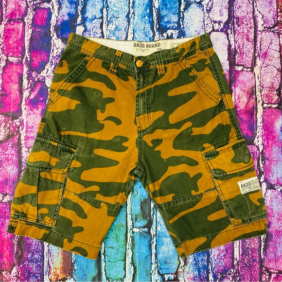 Akoo | Shorts | Y2k Akoo Camouflage Cargo Shorts Mens 34 Tangreen Camo ...